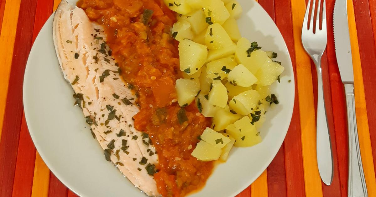Filetto di Trota salmonata a Varoma con salsa ortolana e contorno di ...